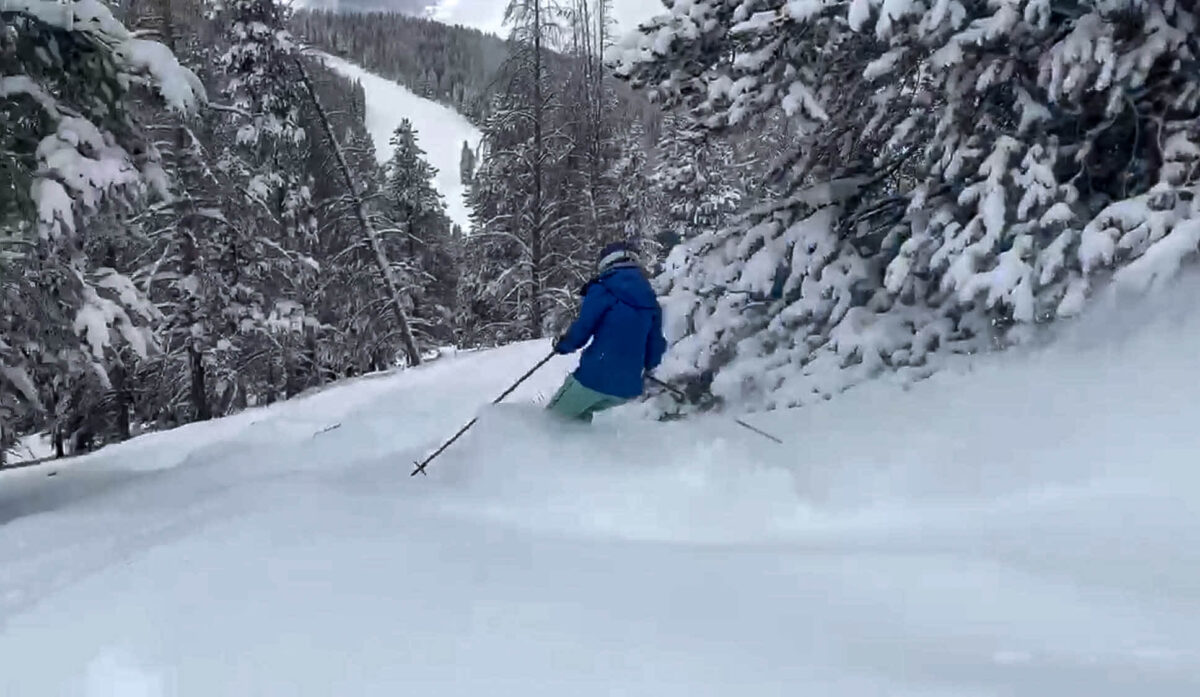 Best Ski Season Jobs to Make Money for Thru-Hiking